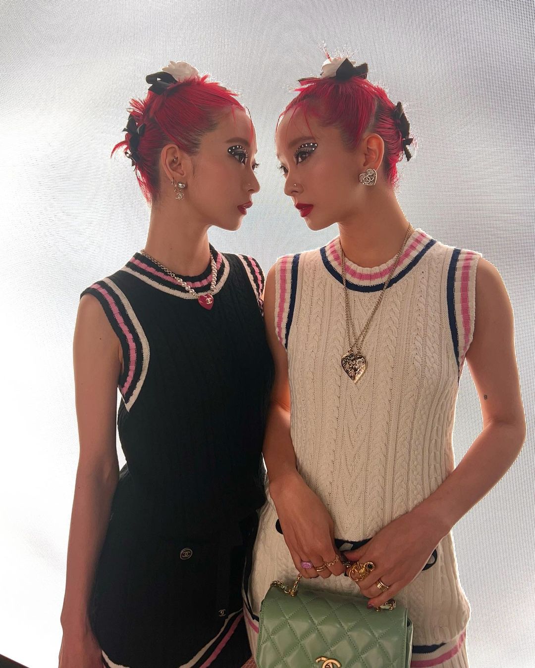 AMIAYAのAMI、“ MÉTIERS D'ART COLLECTION”のパワーあふれる様子を報告｜明日の一歩をPICKUP「イッポニュース」